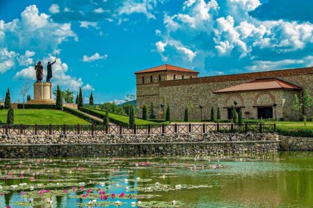 127+ Michigan Fun Facts for Every Explorer - Meredith Plays